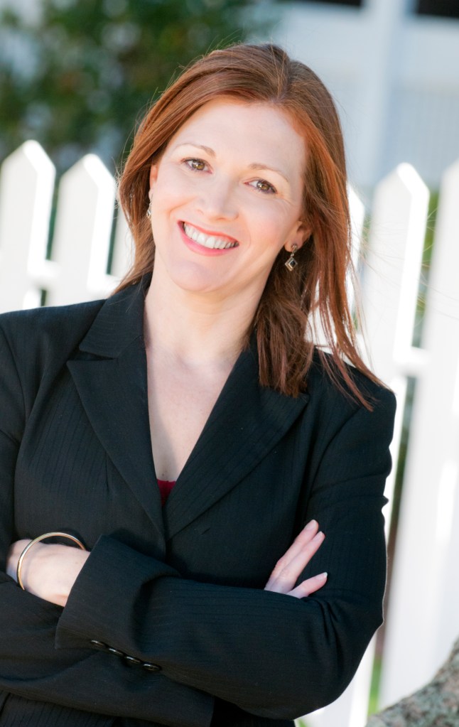 About Dr Liz Crowe – Dr Liz Crowe